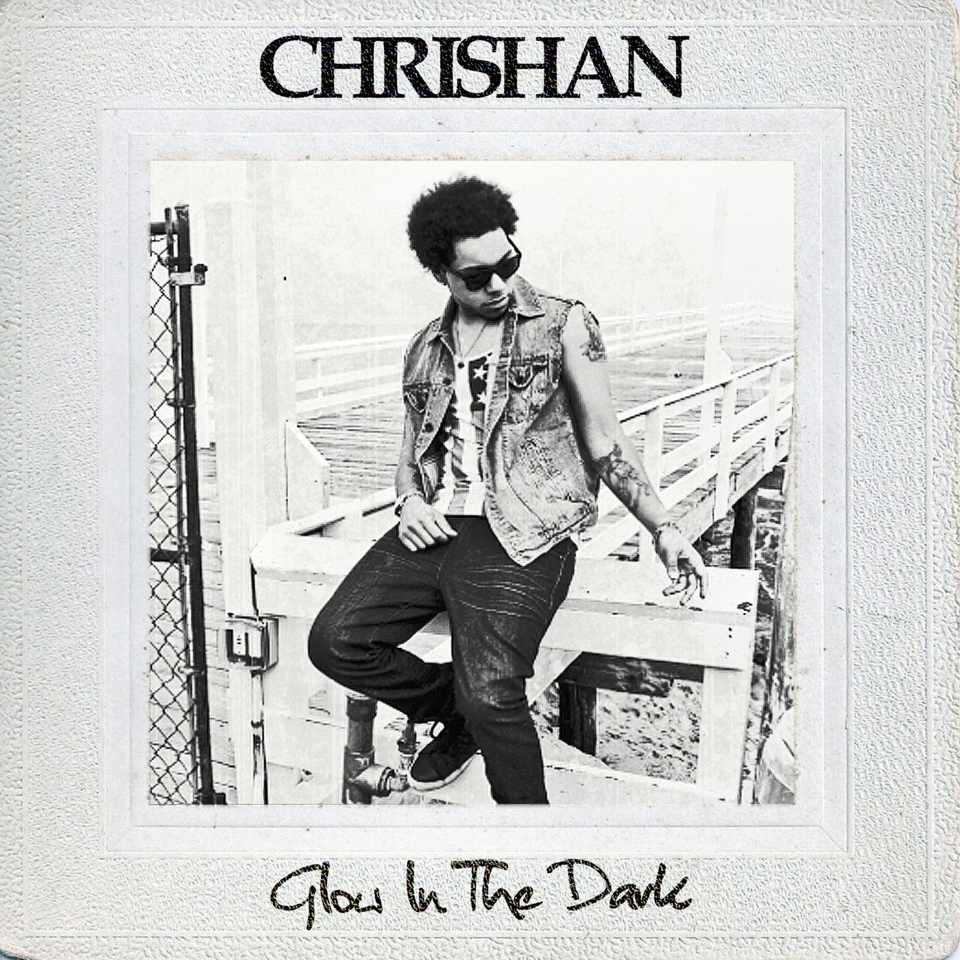 Glow In The Dark by Chrishan on Beatsource