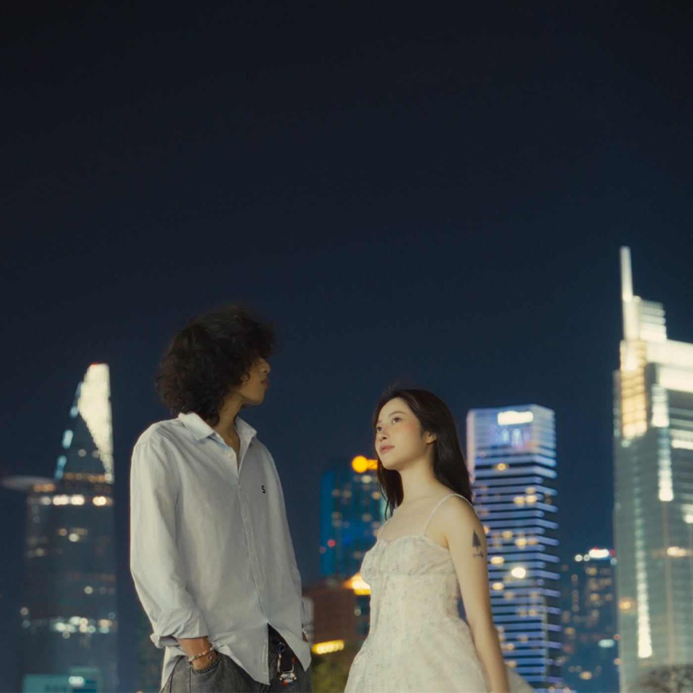 Saigon và Em 5 (I'm falling in love with you giữa Saigon) by Minh Huy and It's Huy on Beatsource