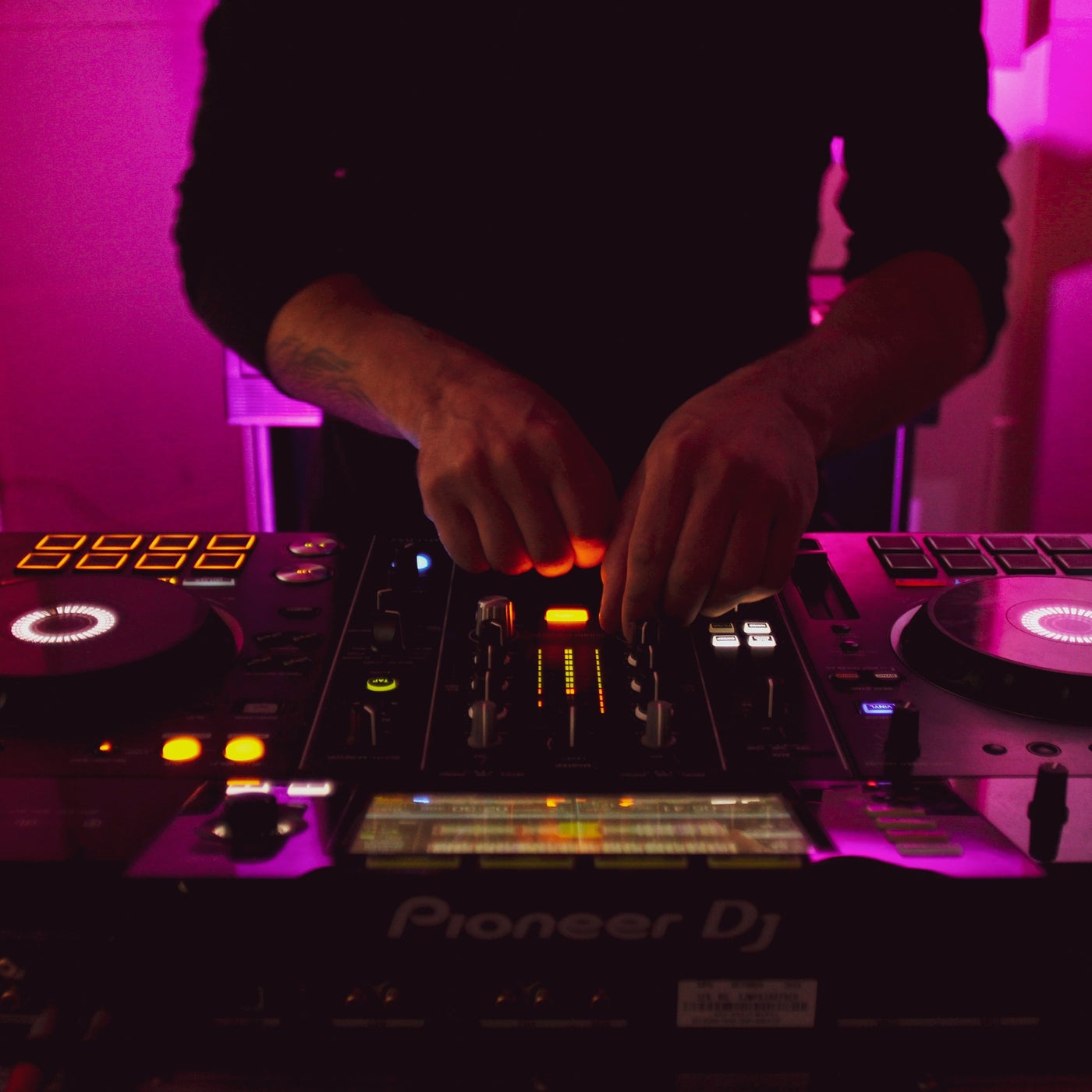Electro Rave by Ange Rave on Beatsource