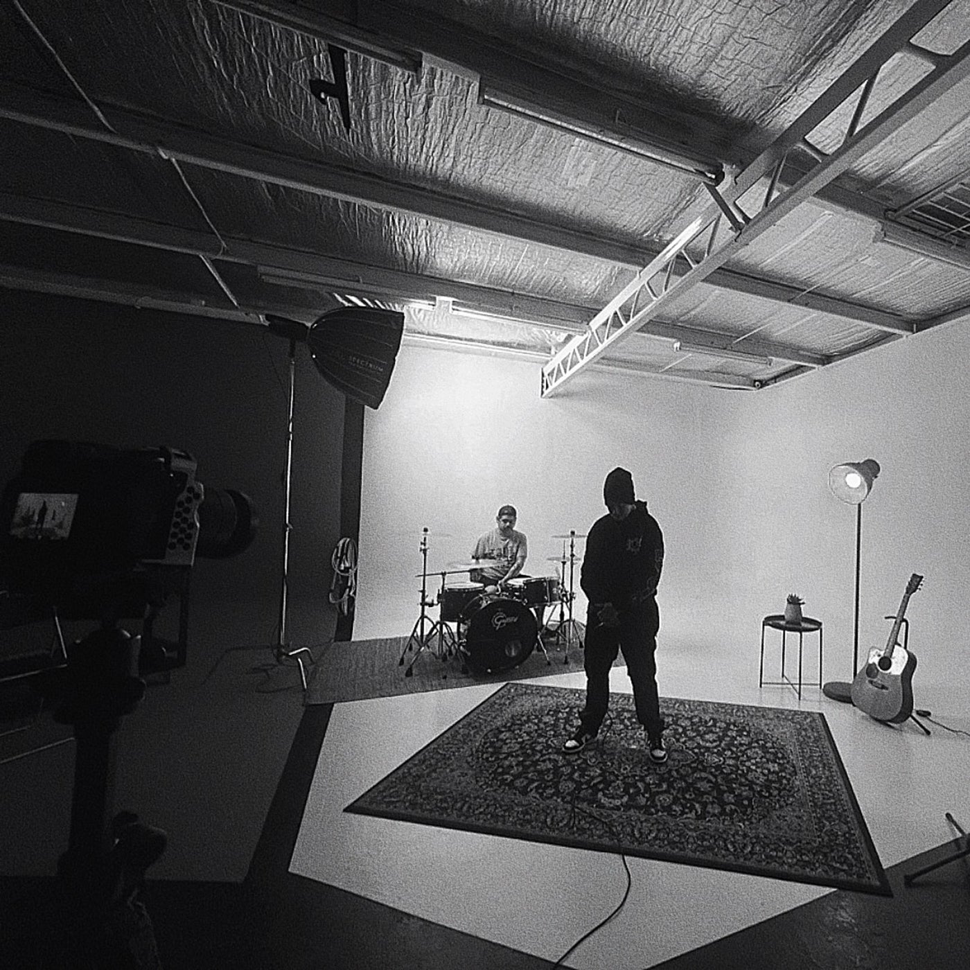 Secrets & Committed (with live drums) by Sacredd on Beatsource